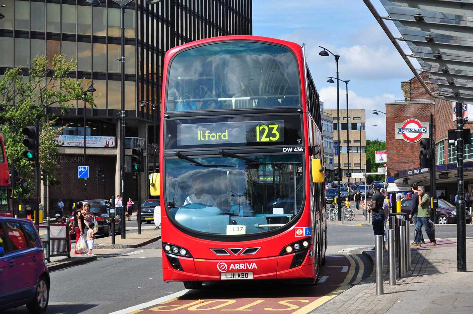 London Bus Route 123 London Bus Route 123