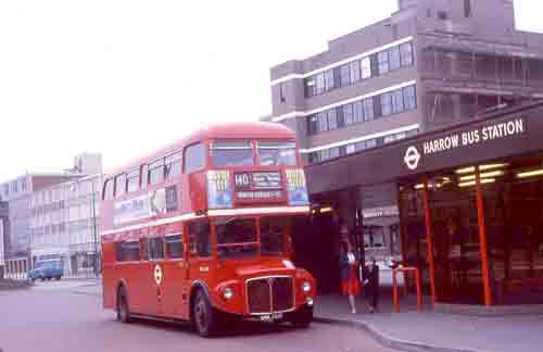 London Bus Route 140
