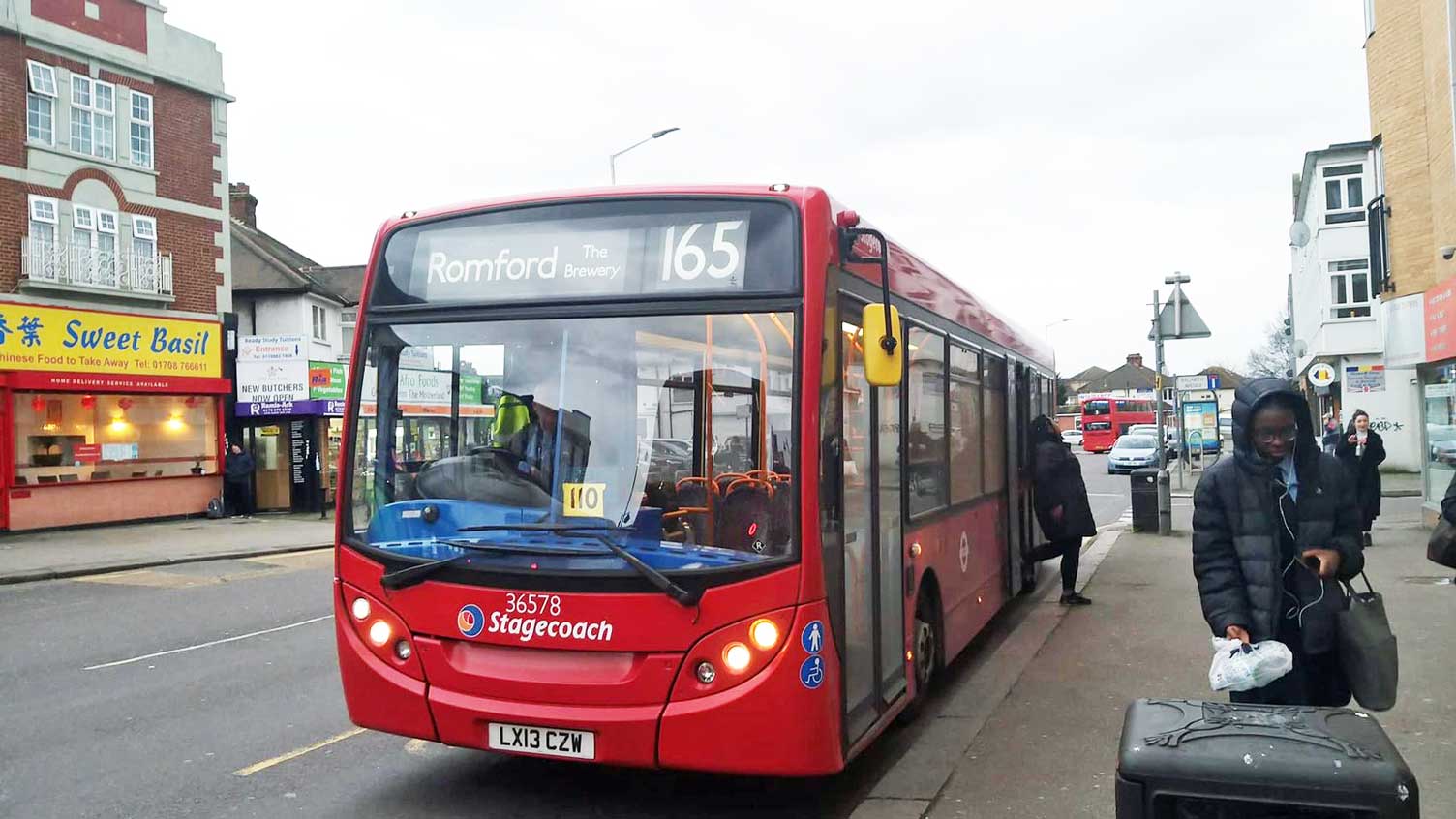 London Bus Route 165