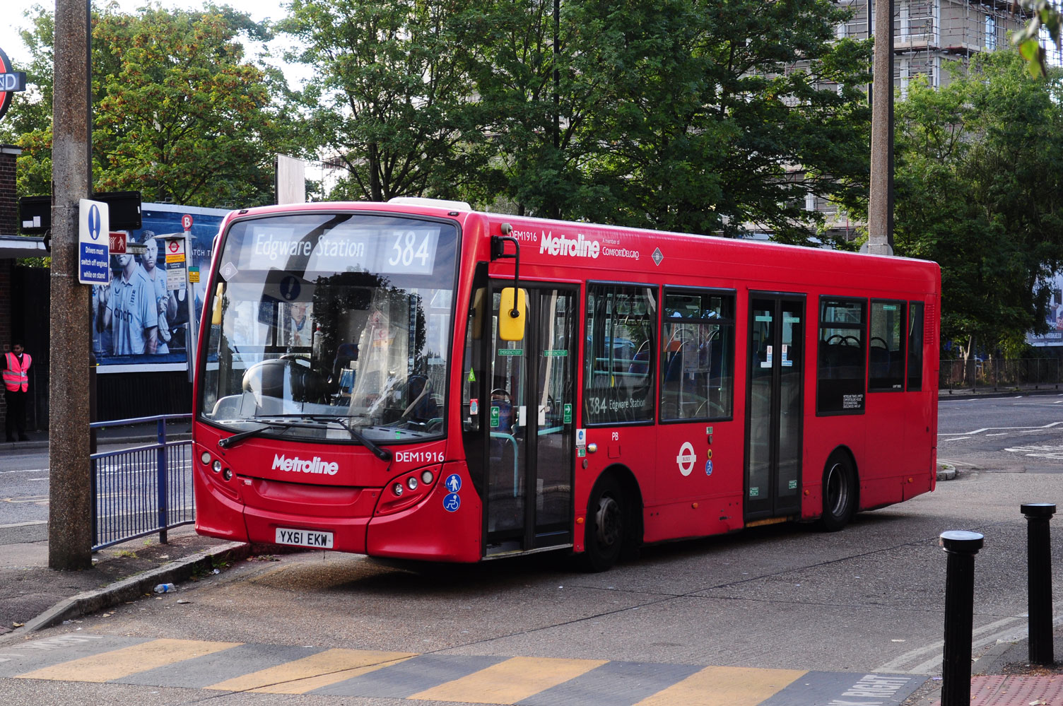 London Bus Route 384