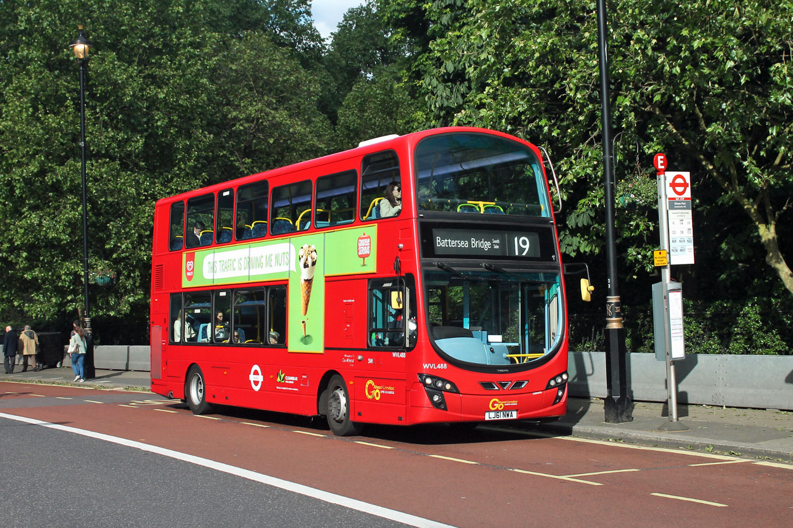 London Bus Route 19