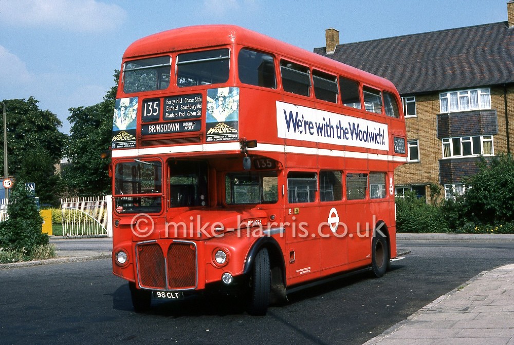 London Bus Route 135