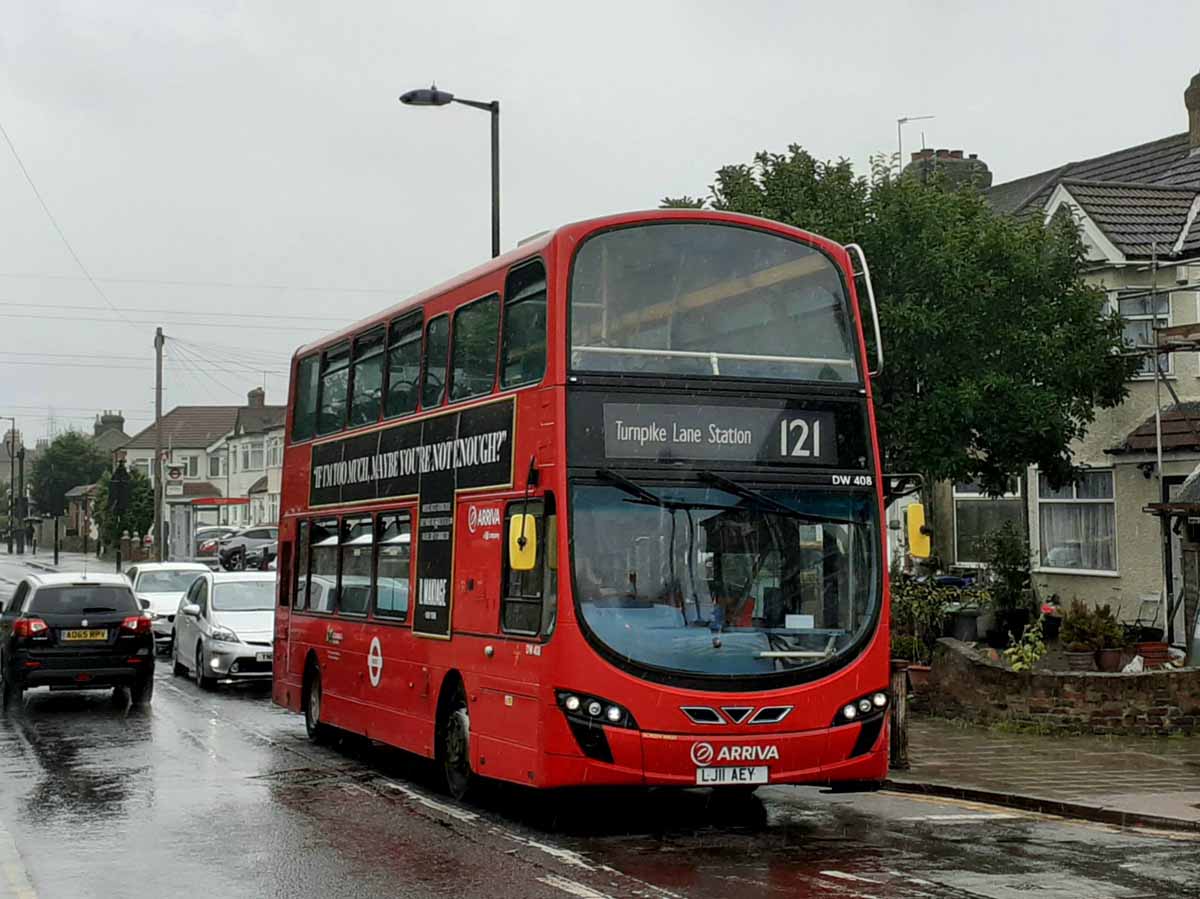 London Bus Route 121